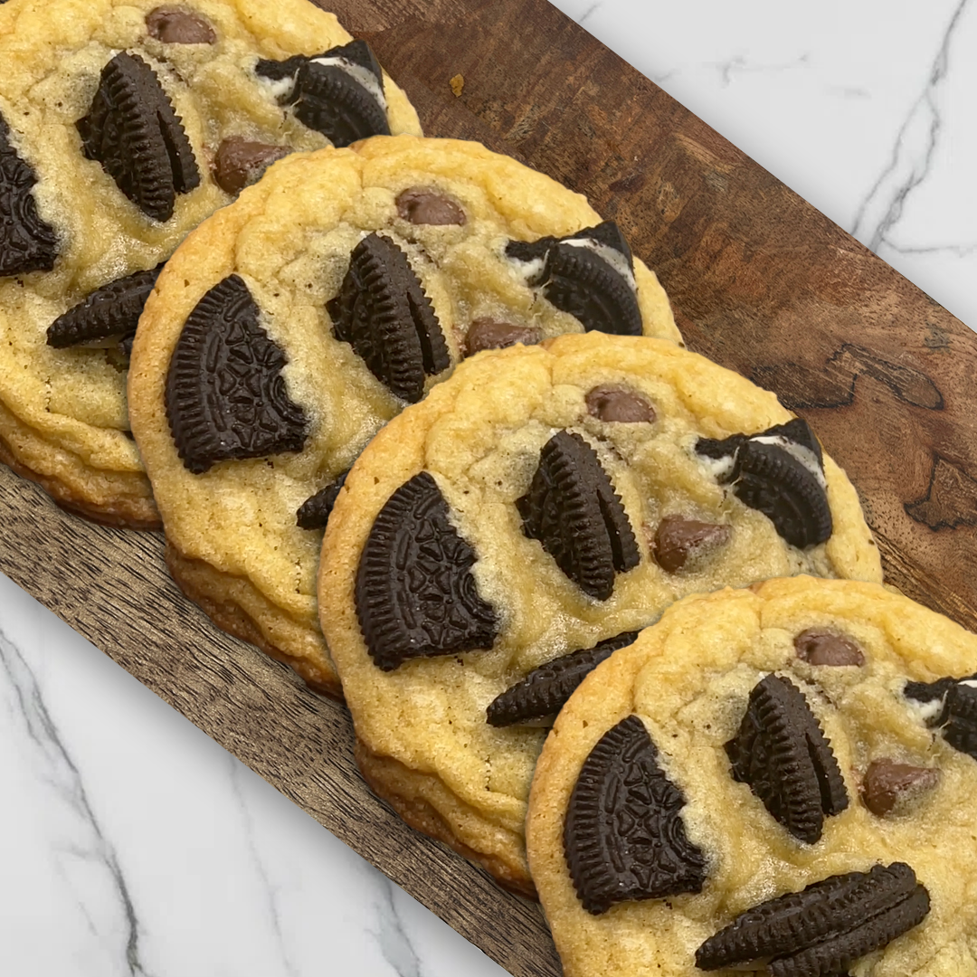 "Chocolate Chip Oreo Delight Box - 18 Indulgent Cookies" – Mucho Gusto ...